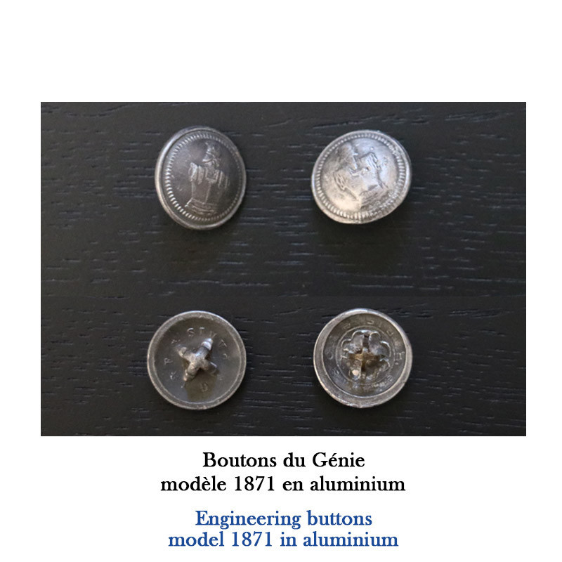 Engineering button with its specialty insignia Button diameter 23 mm ...